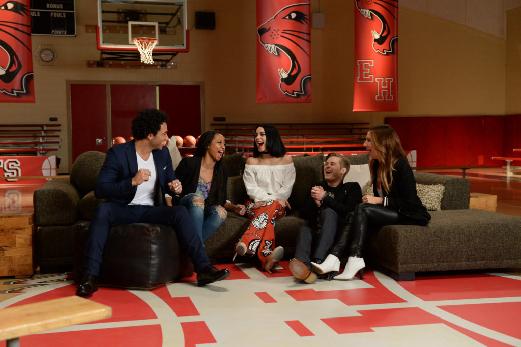 "High School Musical" Stars Reunite to Celebrate 10-Year Anniversary in ...