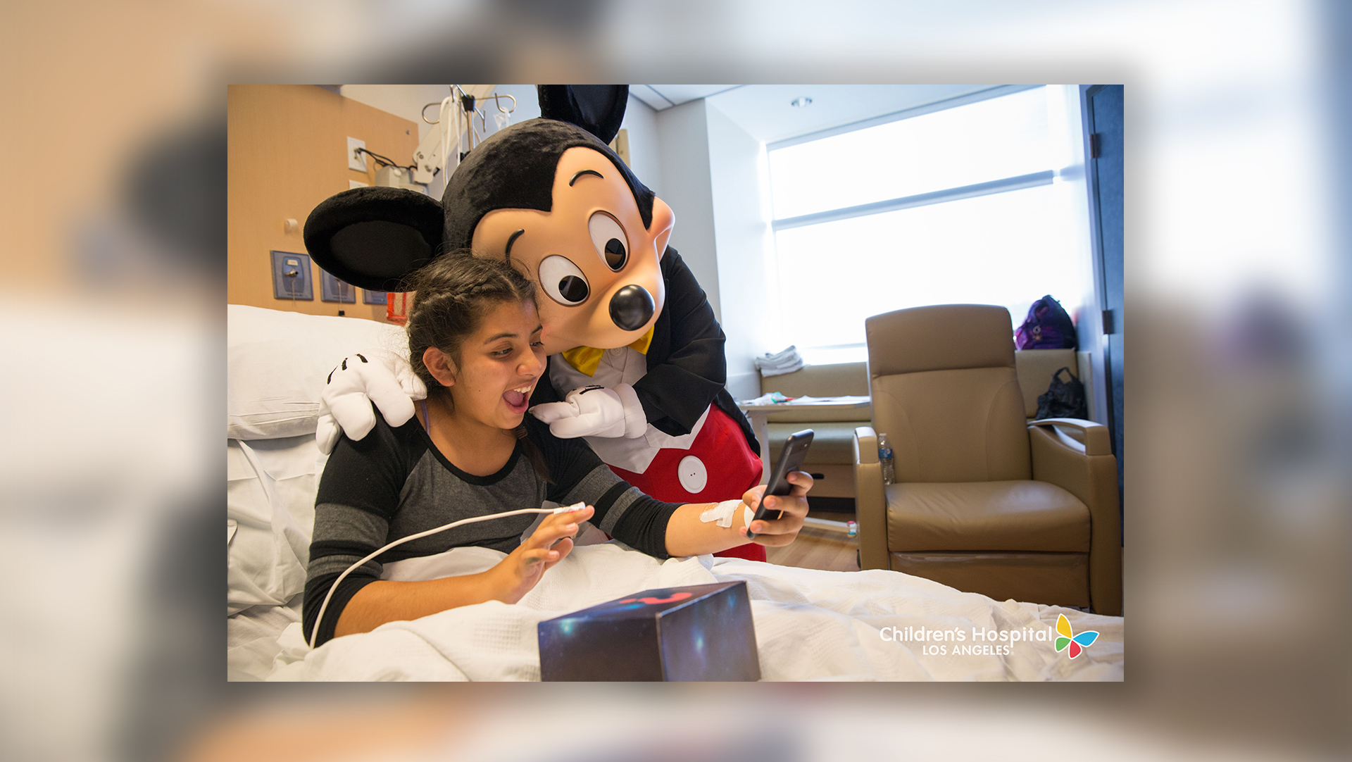 Disney Leaders and VoluntEARS Pay a Special Visit to Children’s ...