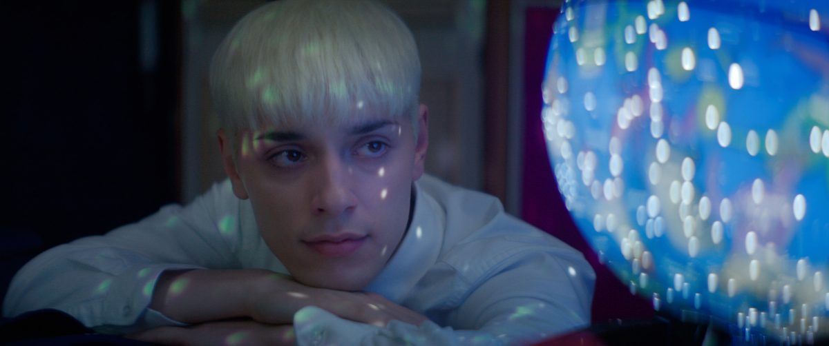 Trailer Debuts for 'Everybody’s Talking About Jamie' | The Walt Disney ...