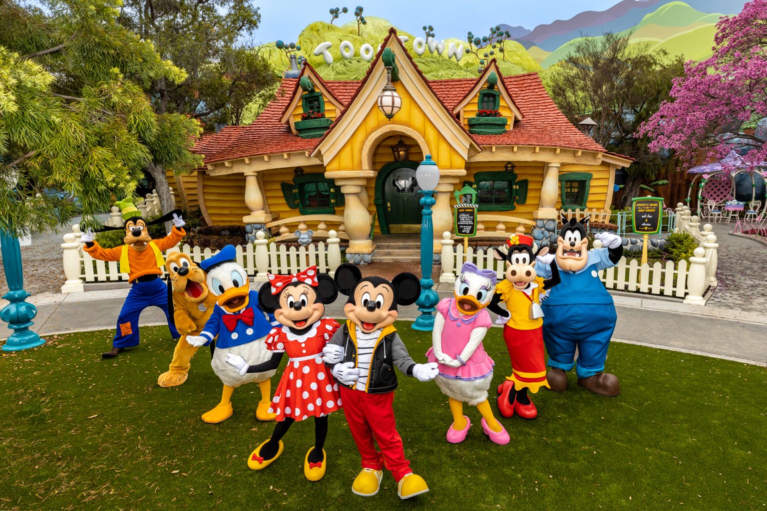 Reimagined Mickey’s Toontown Ushers in a New Era of Interactive Play ...
