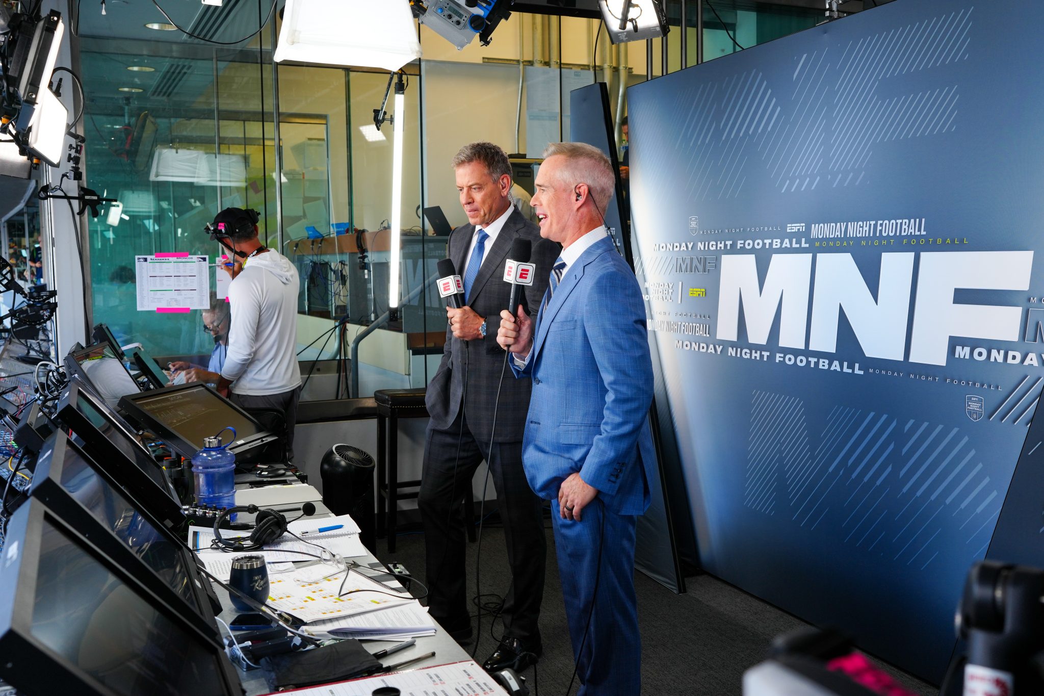 As NFL opening weekend kicks off, Disney stands ready to resolve ...