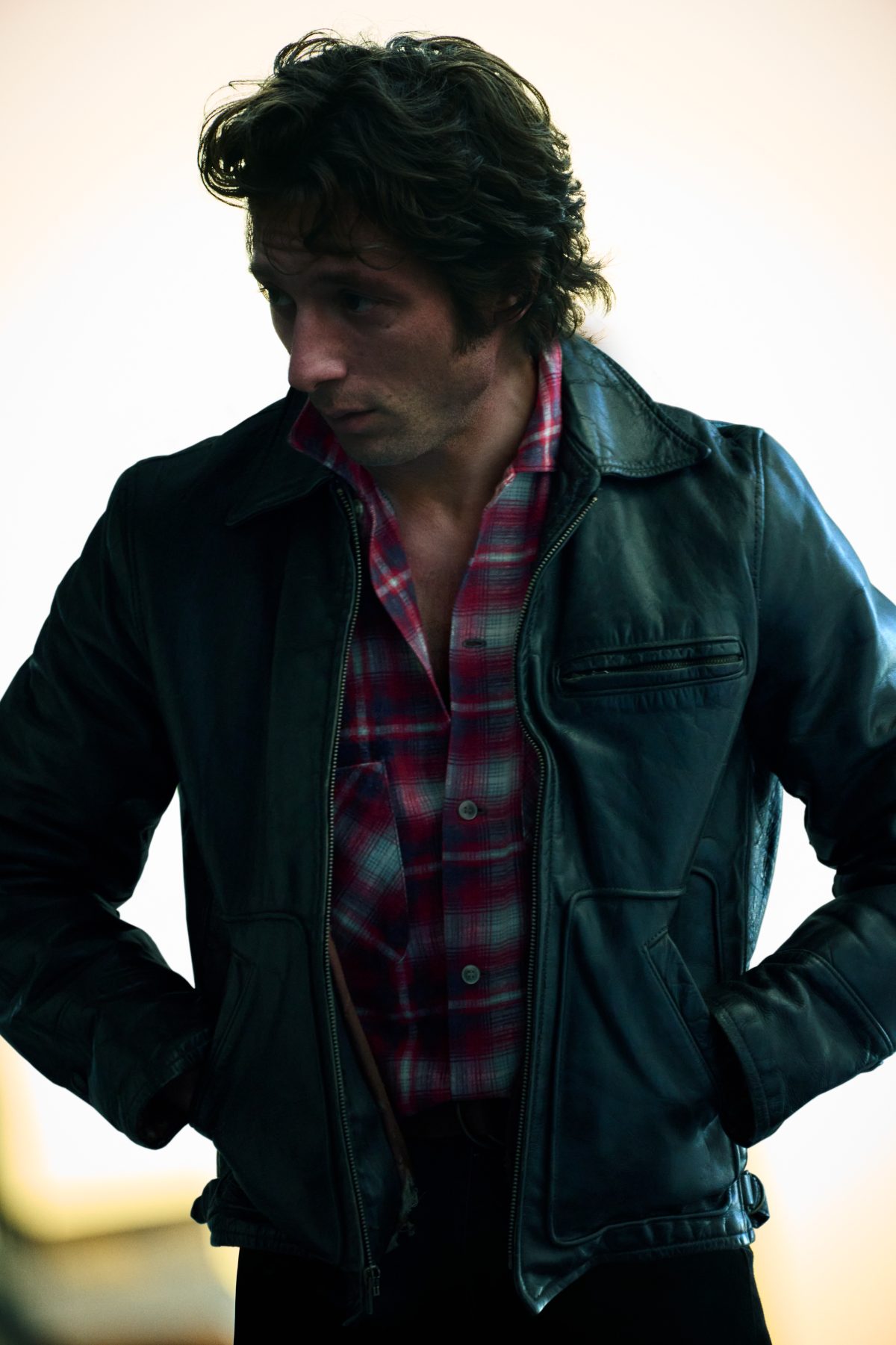 First Image of Jeremy Allen White as Bruce Springsteen in 'Deliver Me ...
