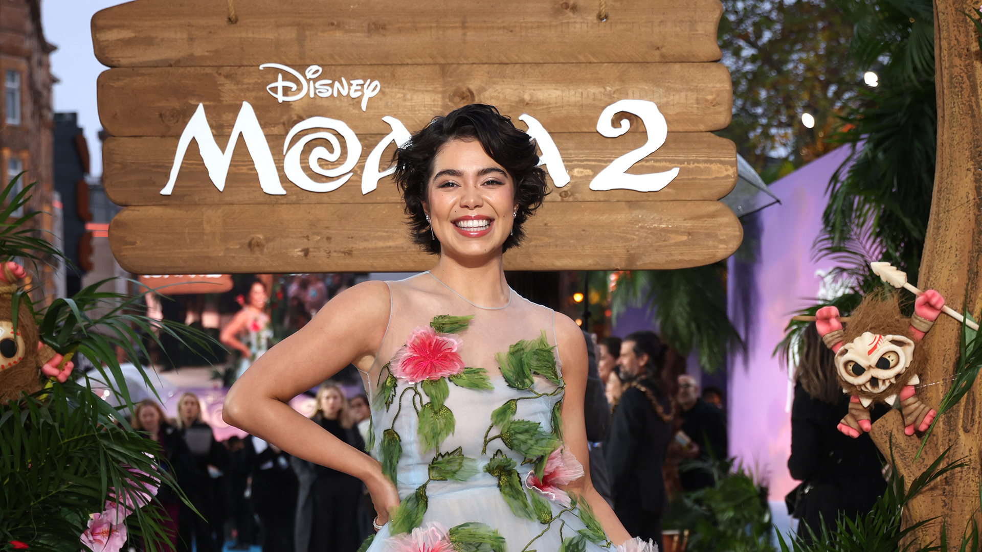 How Voicing Moana Helped Auli'i Cravalho Find Her Way | The Walt Disney ...