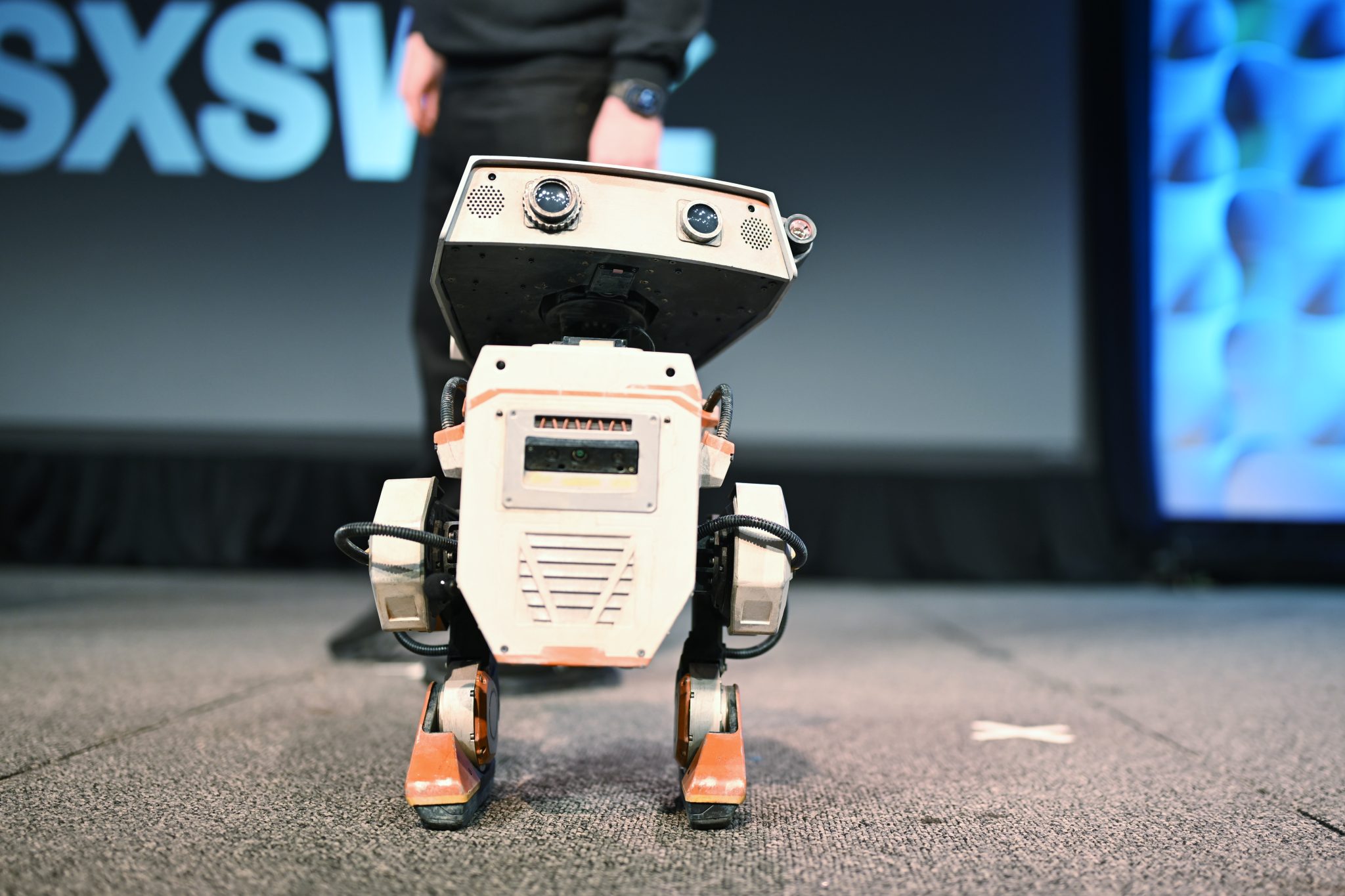 The Technology and Creativity Behind Disney’s BDX Droids | The Walt ...