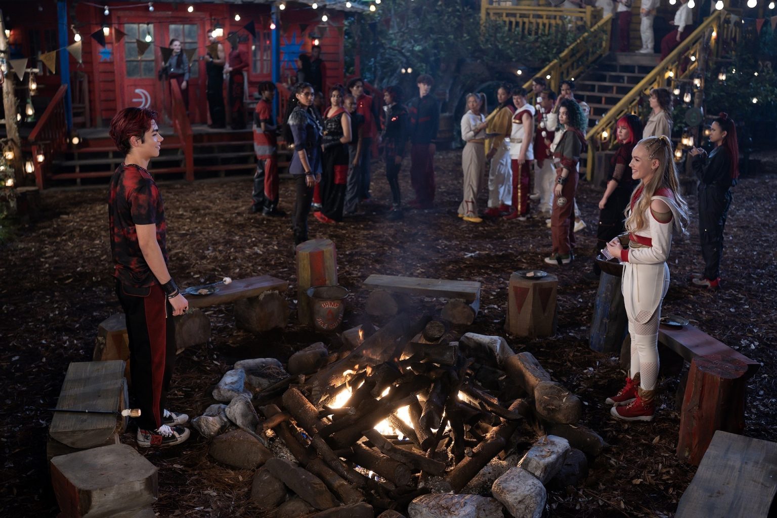 Milo Manheim and Meg Donnelly Talk Passing the Torch in 'ZOMBIES 4 ...
