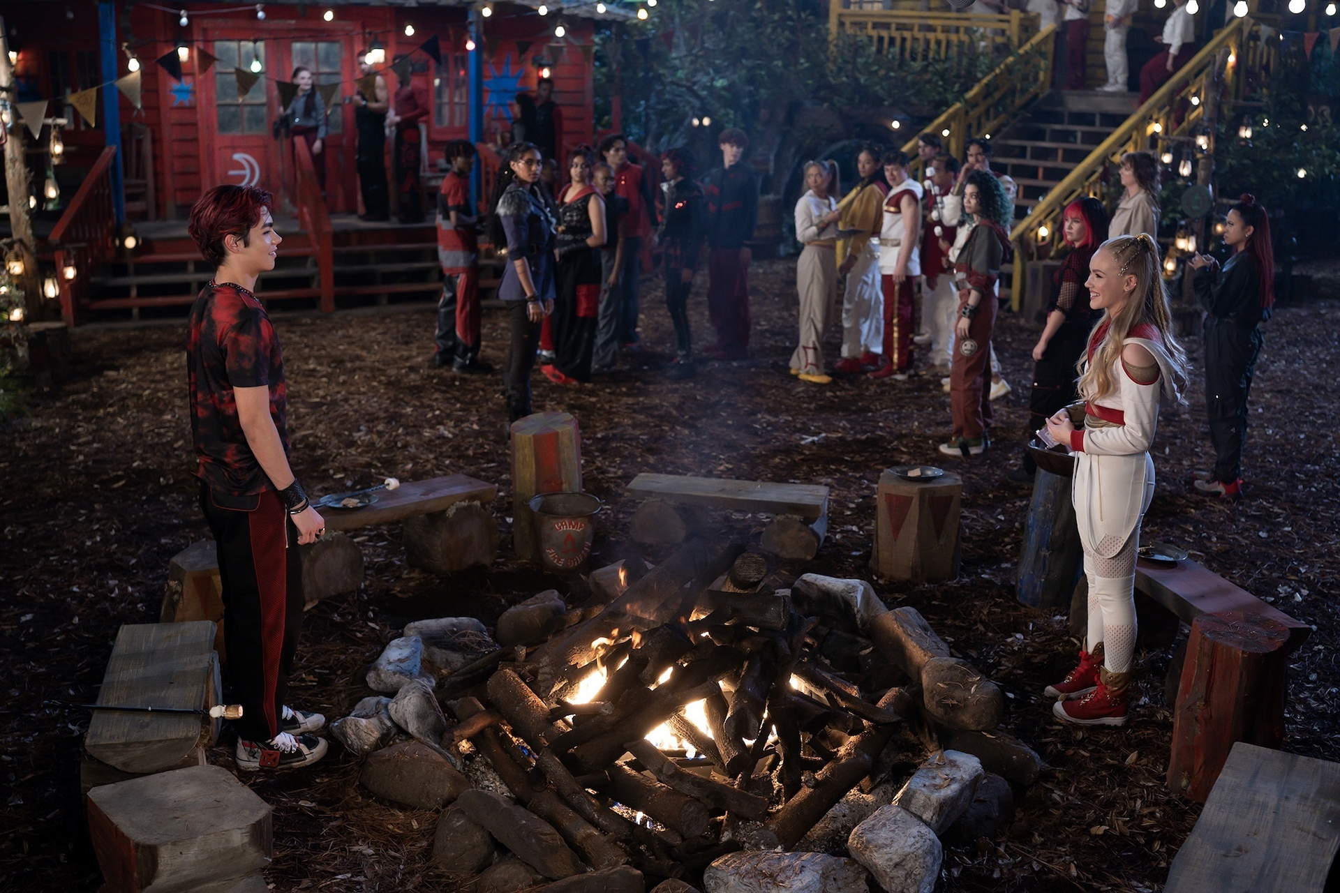 Milo Manheim and Meg Donnelly Talk Passing the Torch in 'ZOMBIES 4 ...