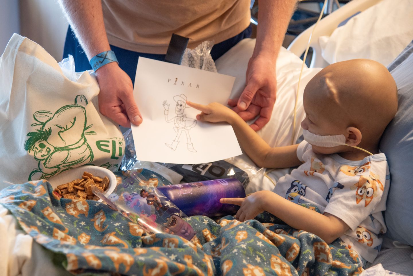Disney Brings Happiness to Children’s Hospitals this Summer | The Walt ...