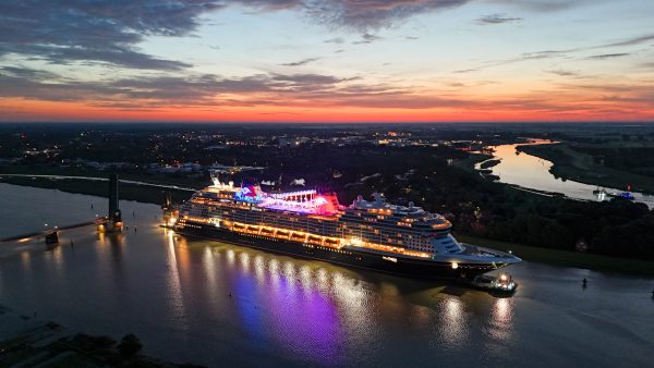 ‘Disney Destiny’ Brings Disney Animation to the High Seas | The Walt ...