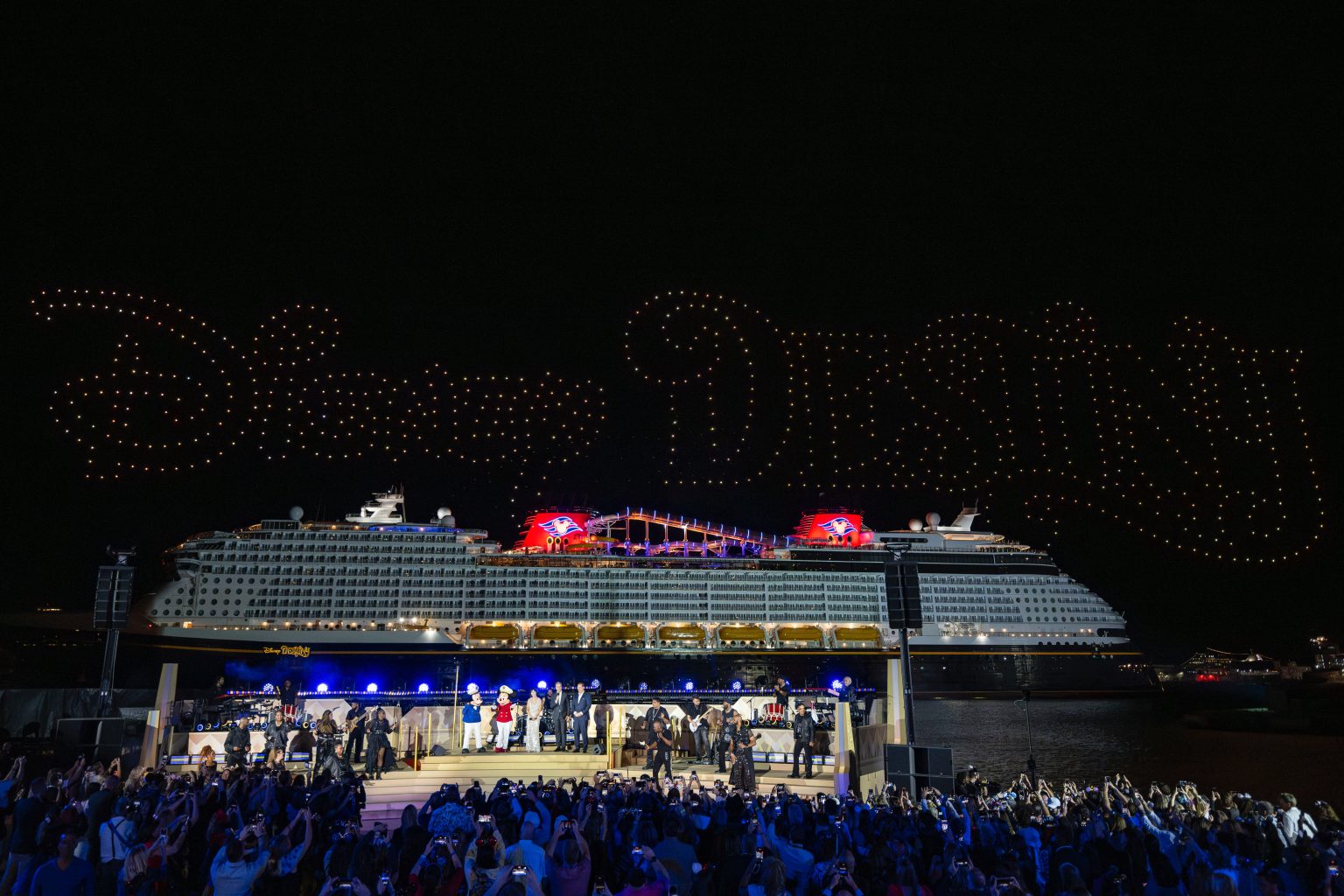 Disney Cruise Line Christens Disney Destiny in South Florida | The Walt ...