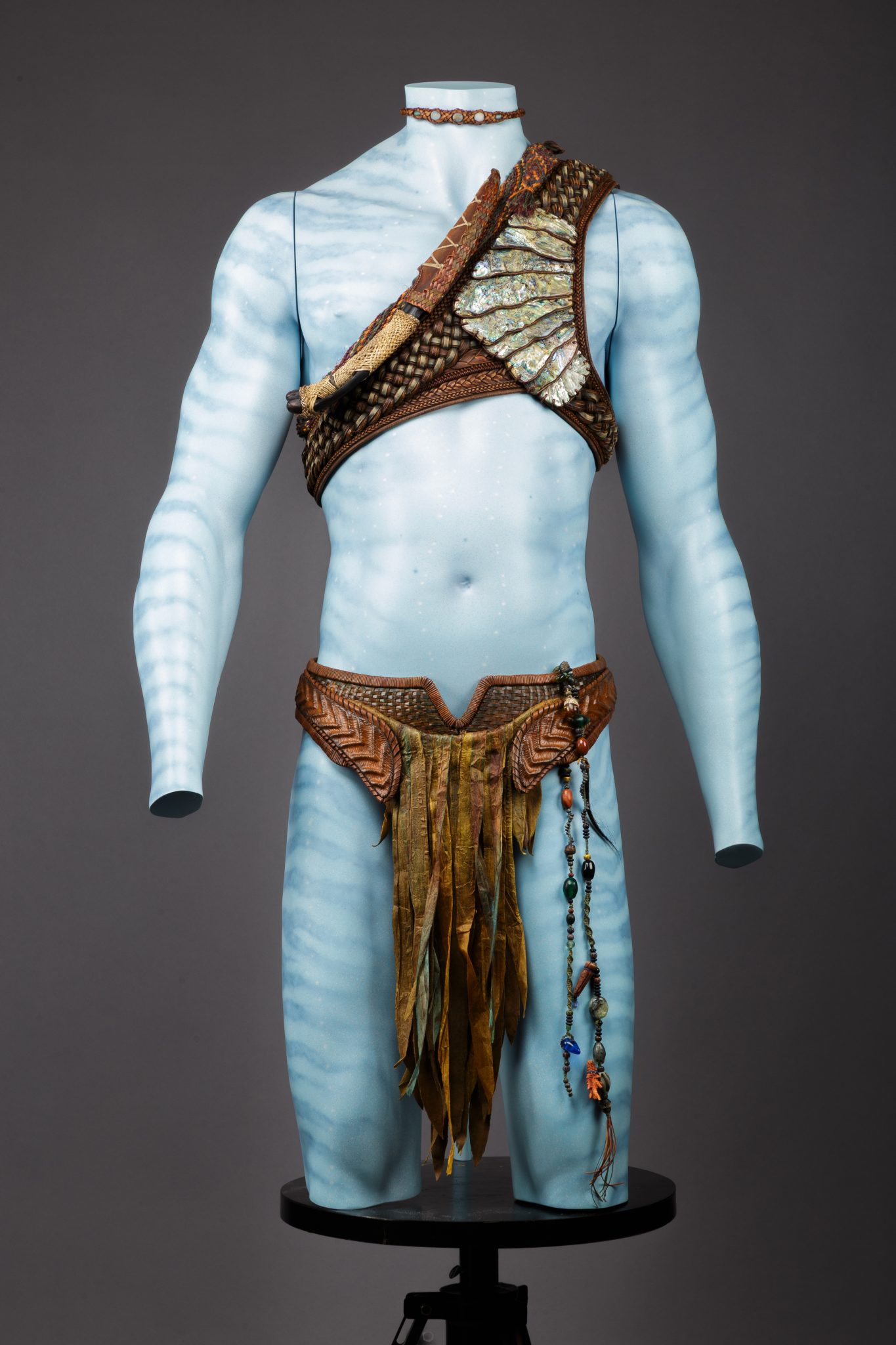 'Avatar: Fire and Ash' Costume Designer Deborah L. Scott Shares the ...